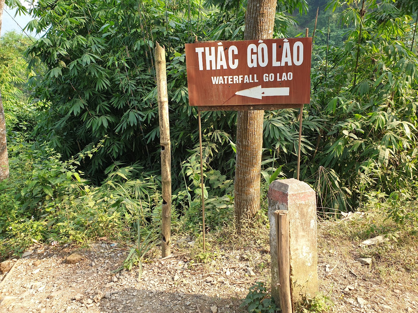 Go Lao Waterfall: A Hidden Gem in Mai Chau